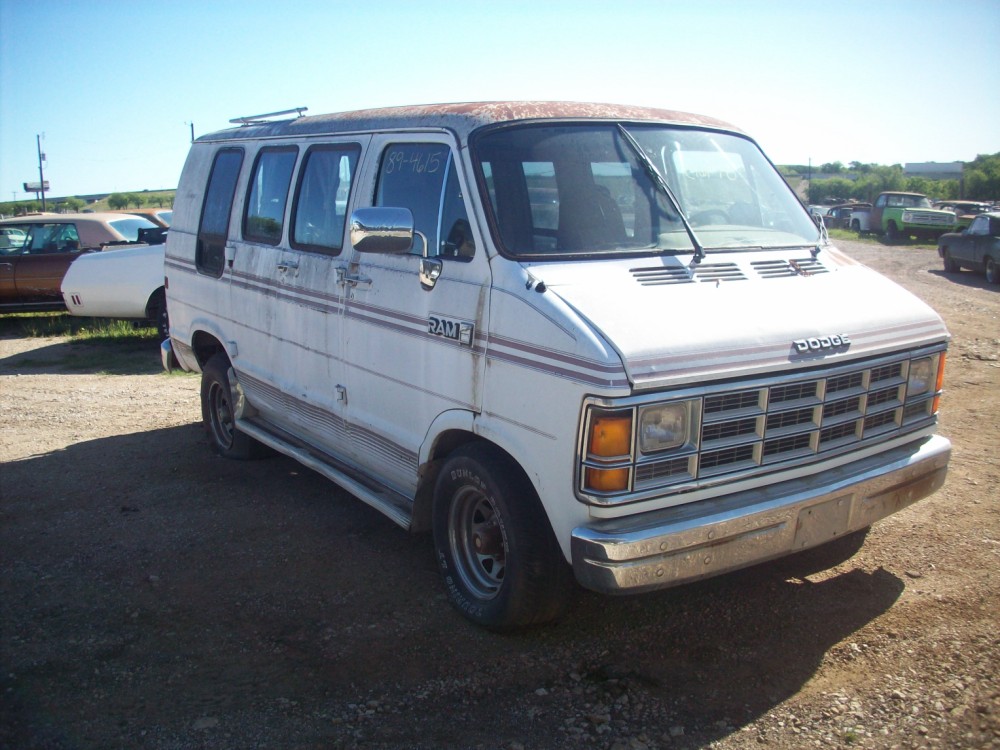 1989 Dodge Ram Van
